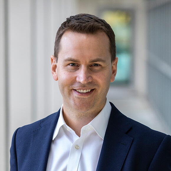 Christopher Howe – Proliance Surgeons